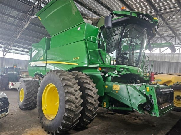 JOHN DEERE S770 - Farmer Trade