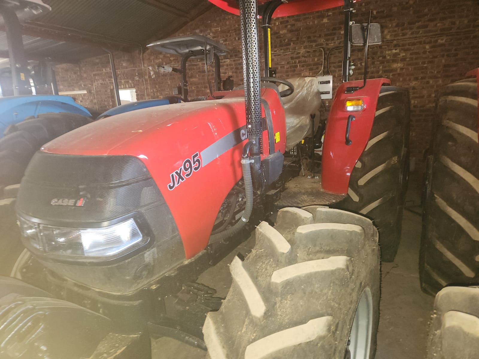 Case JX 95 - Farmer Trade