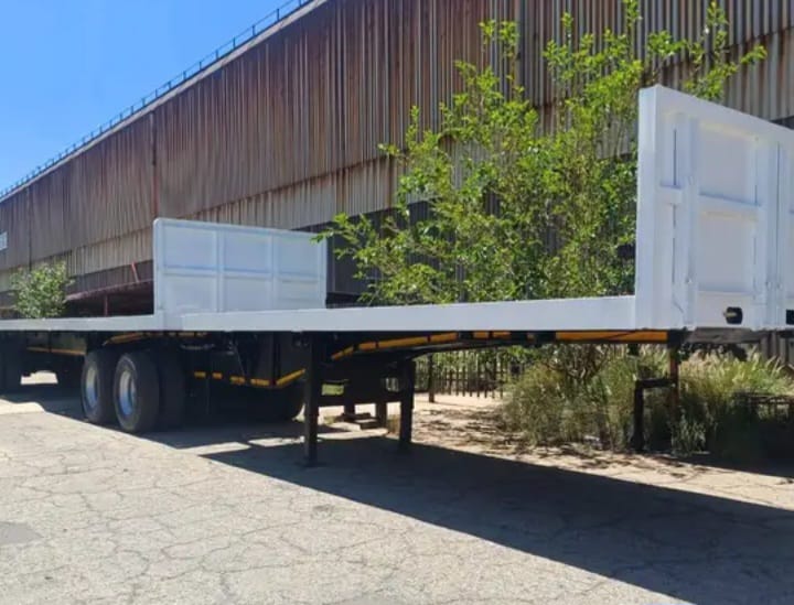 Hendred superlink flatdeck - Farmer Trade