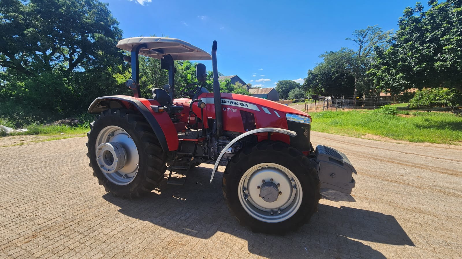 Massey Ferguson 6712 - Farmer Trade