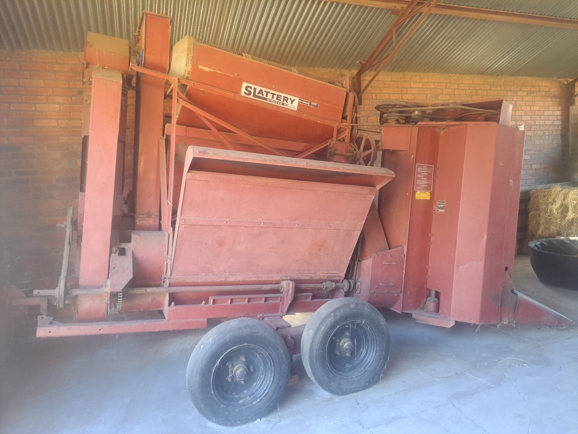 Slattery Stroper met Voerkar - Farmer Trade