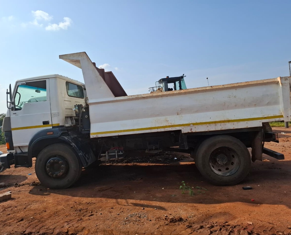 Tata tipper 8 cube - Farmer Trade