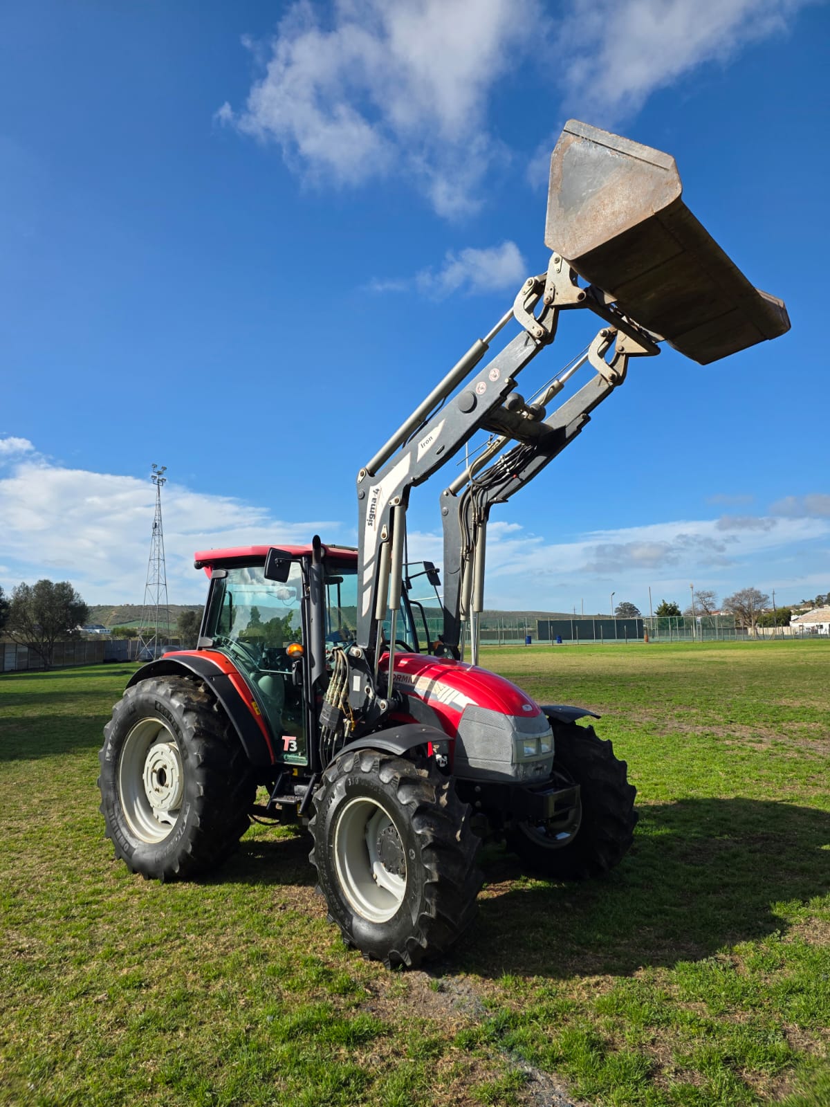 McCormick T-Max 110 - Farmer Trade