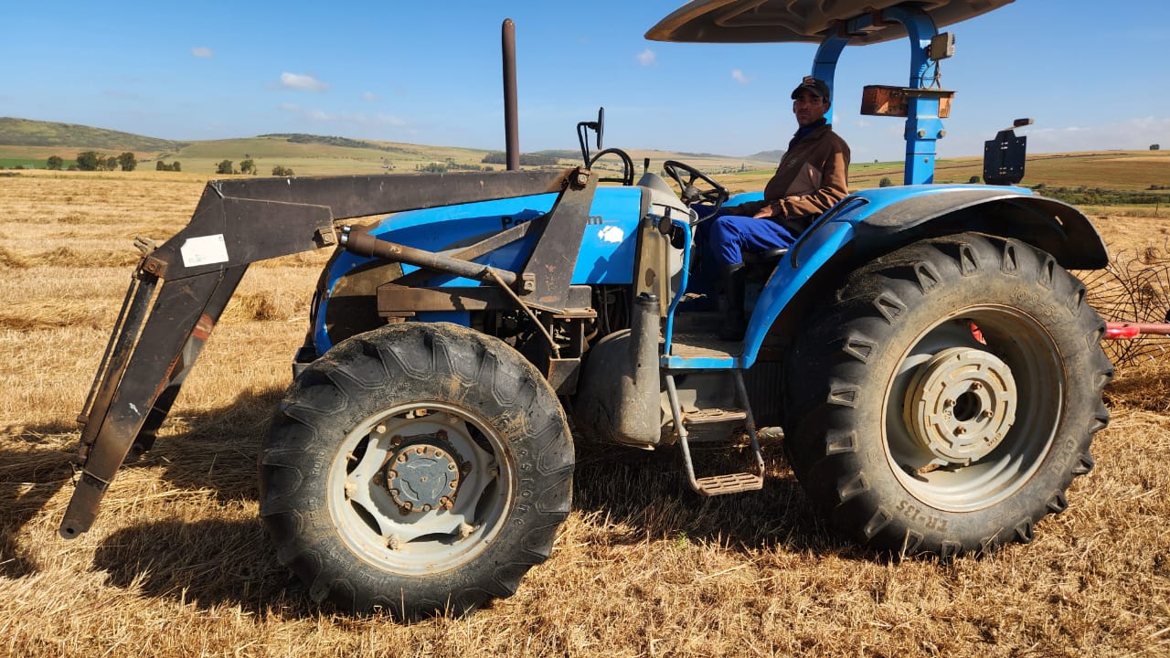 Landini powerfarm 85 met laaigraaf - Farmer Trade